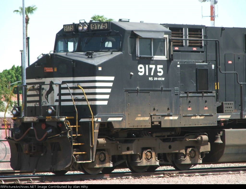 NS 9175